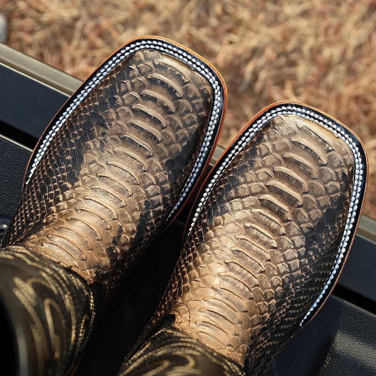 Men’s Dusty Brown Python Leather Boots With Black Shaft – Texas Boot Ranch