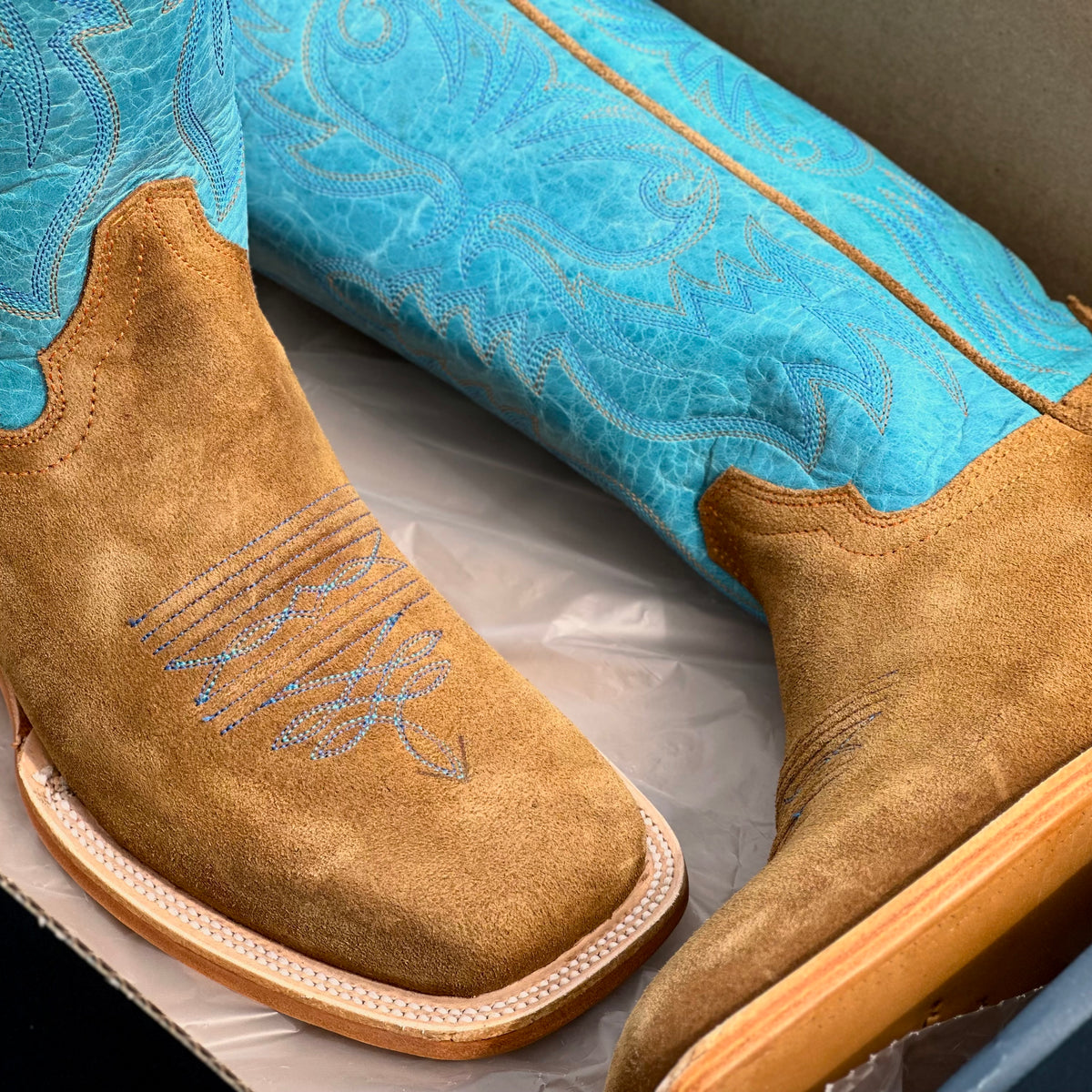 Men’s Honey Rough-Out Boots With Turquoise Shaft – Texas Boot Ranch