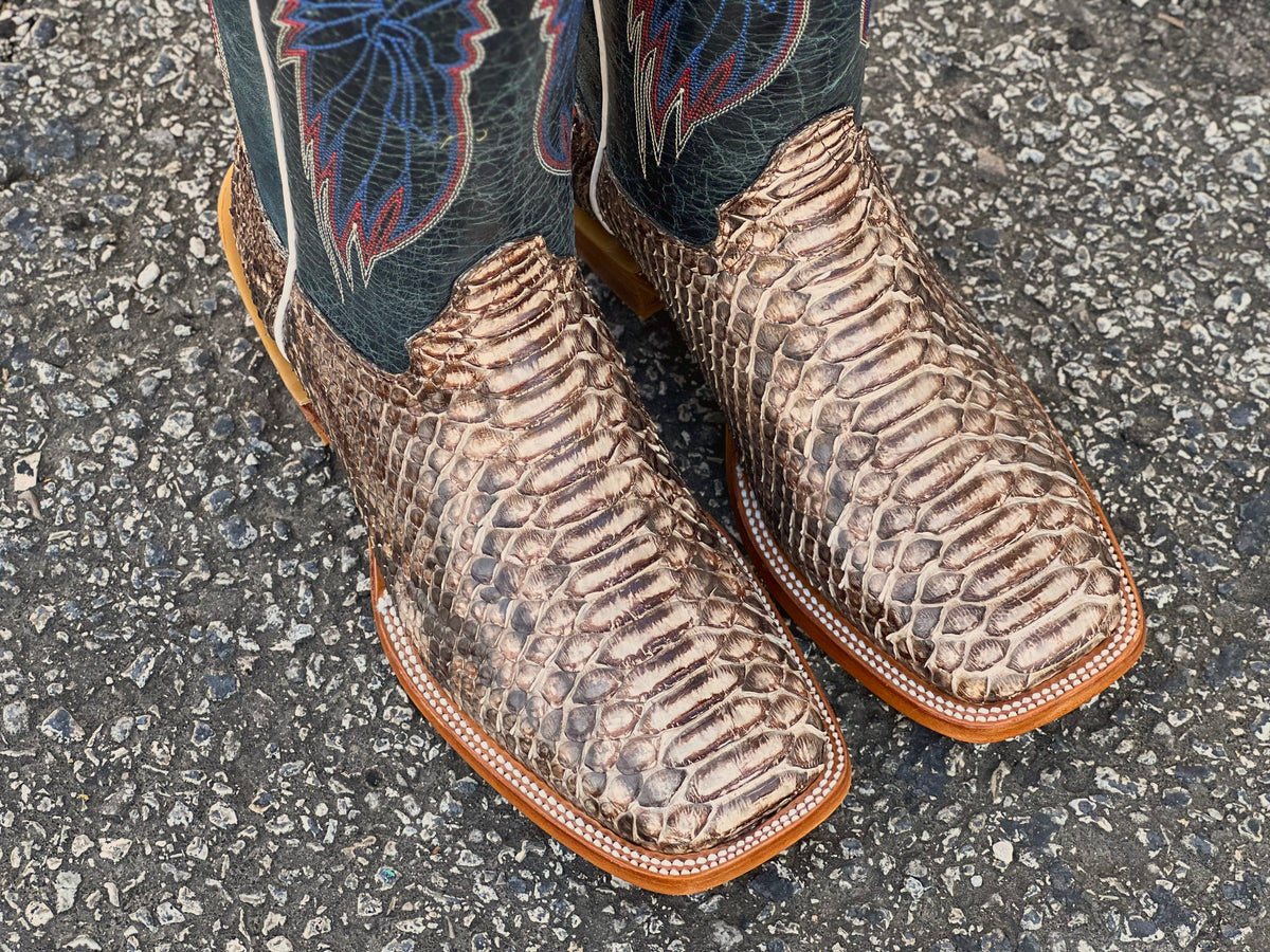 Men’s Genuine Orix Color Python With Dark Blue Shaft – Texas Boot Ranch