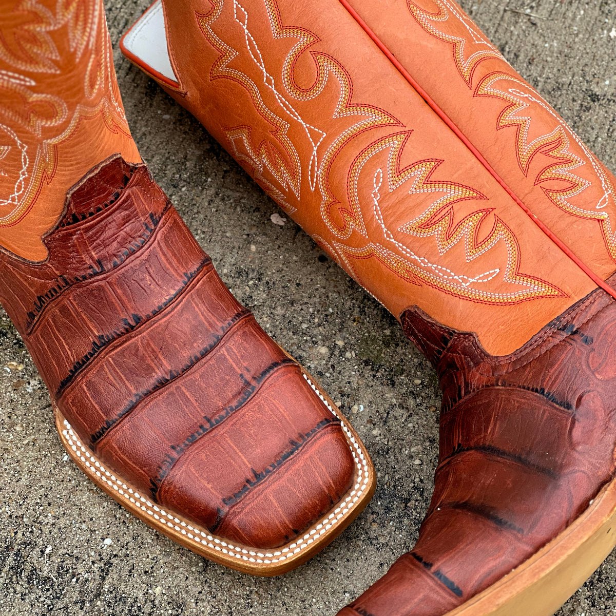 Men’s Cognac Crocodile Belly Buckaroo Western Boot – Texas Boot Ranch