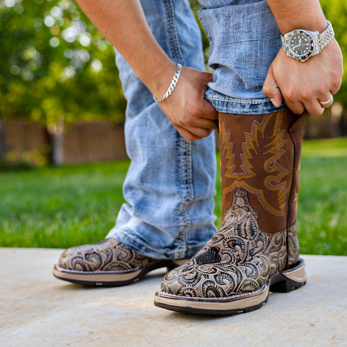TBR Desert Hand-Tooled Leather Boots With 3D Lightweight Sole - Compos ...